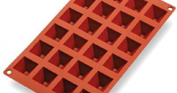 Moule Gastroflex pyramide 35 x 35 mm 24 empreintes